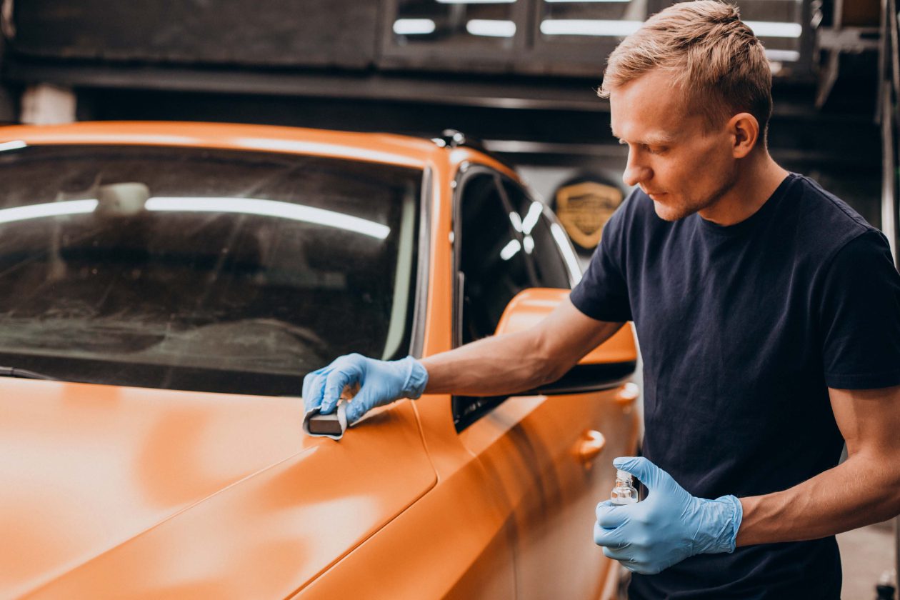 What Are the Expert Tips for Effective Automobile Cleaning?"